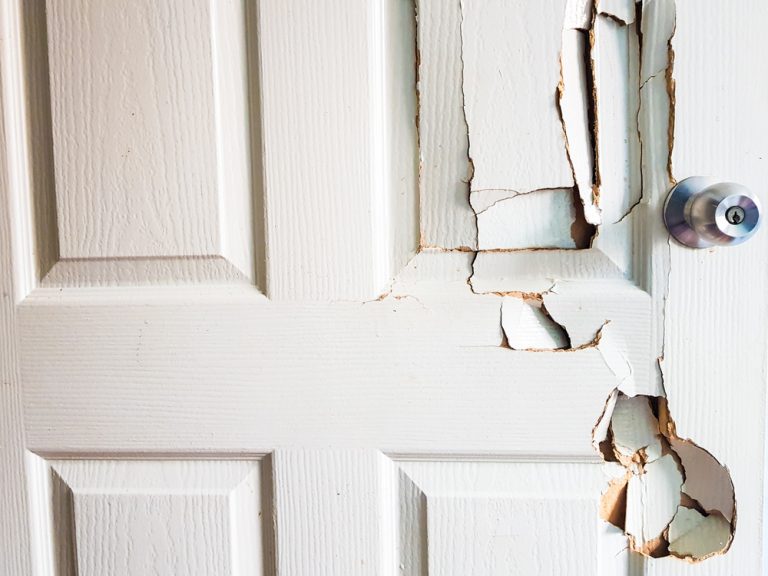 Porte qui ferme mal ? Les réparations faciles et rapides